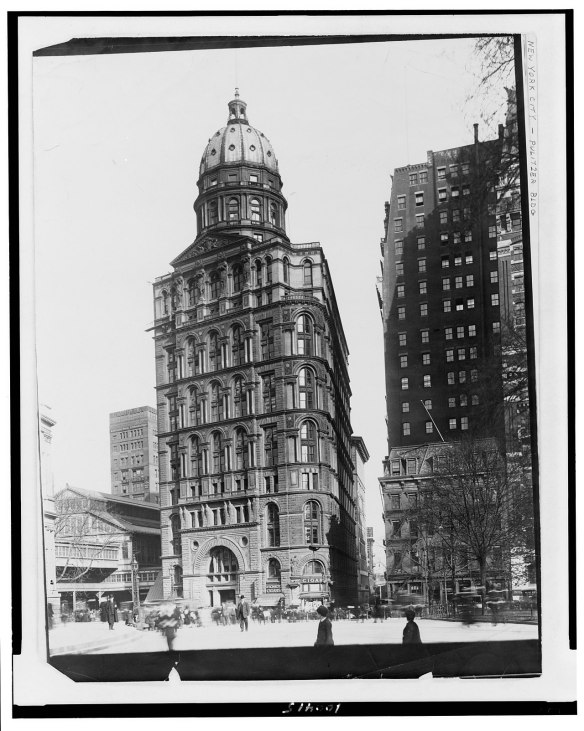 How is the Pulitzer Prize for Fiction Awarded? | Great Books Guy